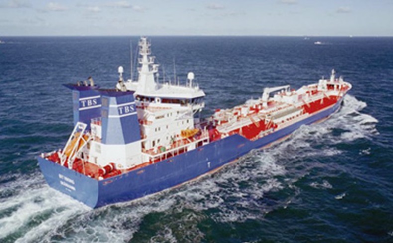 GL oversees world’s first internationally trading LNG fuelled ship ...