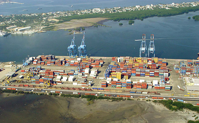 MOL, APL and NYK launch joint Asia-Latin America service :: Lloyd's List