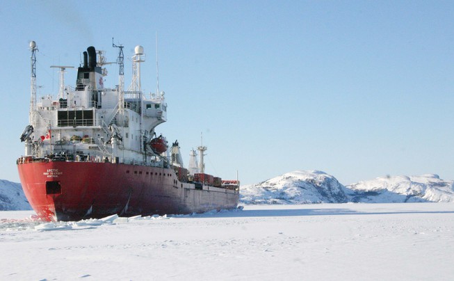 EU pushed to ban heavy fuel oil in the Arctic :: Lloyd's List