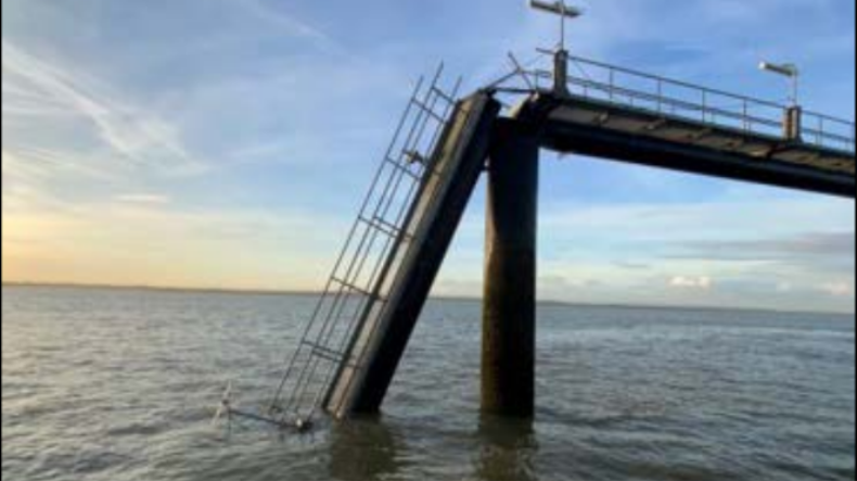 Pilot fatigue caused jetty crash in River Thames, report concludes ...