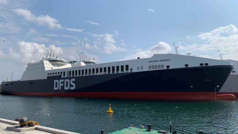 DFDS lowers outlook while plan for ammonia-fuel newbuildings hits ...