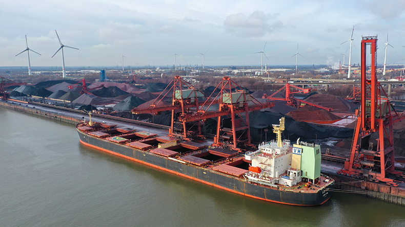 Safe Bulkers adds another bulker to newbuild orderbook :: Lloyd's List