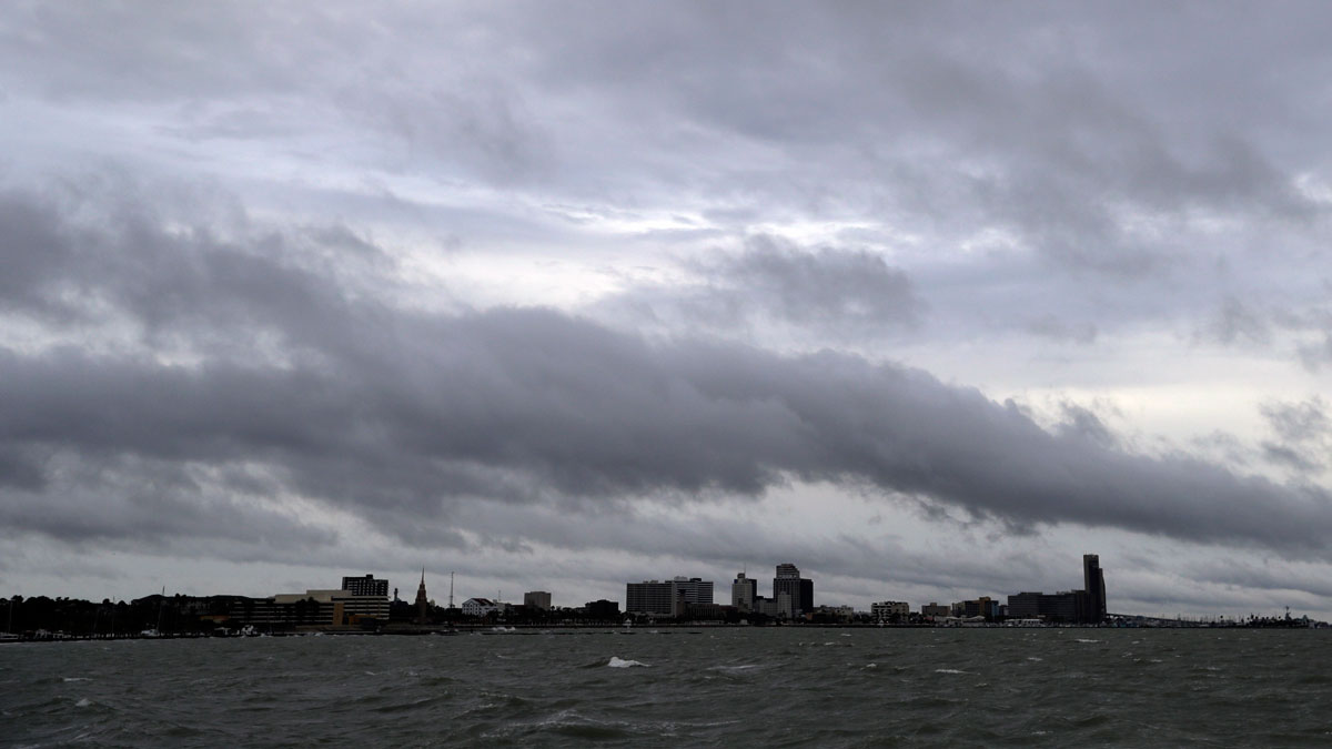 Harvey hampers dry bulk loadings :: Lloyd's List