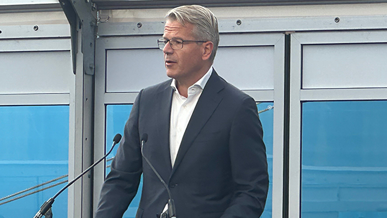 Maersk chief doubles down on integrator strategy :: Lloyd's List