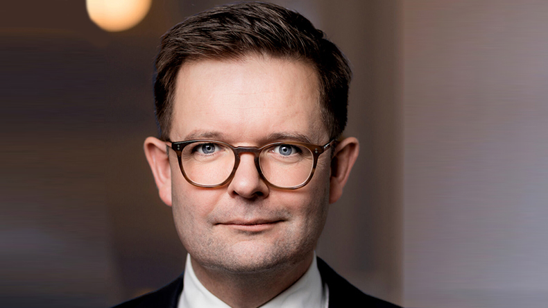 AP Moller Holding bids to take Svitzer private :: Lloyd's List