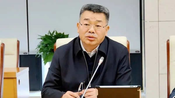 Ex-CNOOC president ensnared in Beijing’s graft crackdown :: Lloyd's List