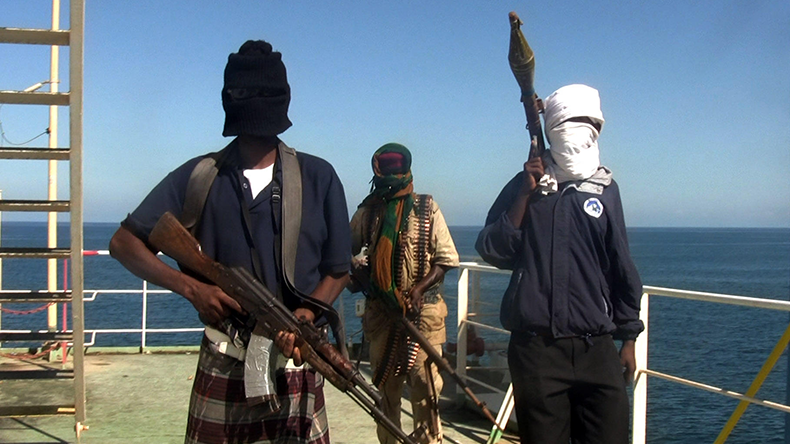 Armed pirates sail from Somali port, Eunavfor warns :: Lloyd's List