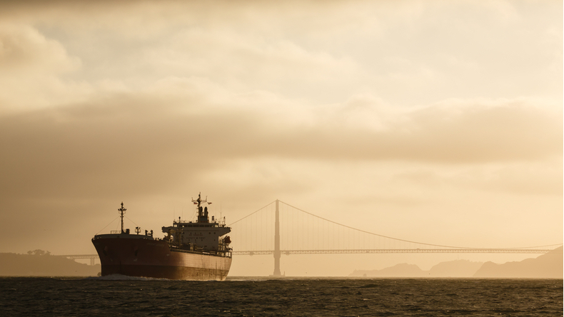 Tankers anchor off California as crude oil demand slackens :: Lloyd's List