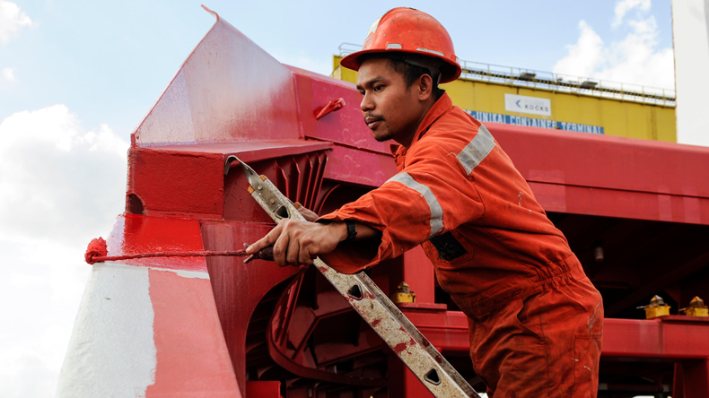 Philippines seafarer employment rights shake-up now in force :: Lloyd's ...