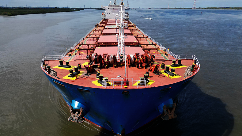 Panamax sector shows signs of recovery :: Lloyd's List