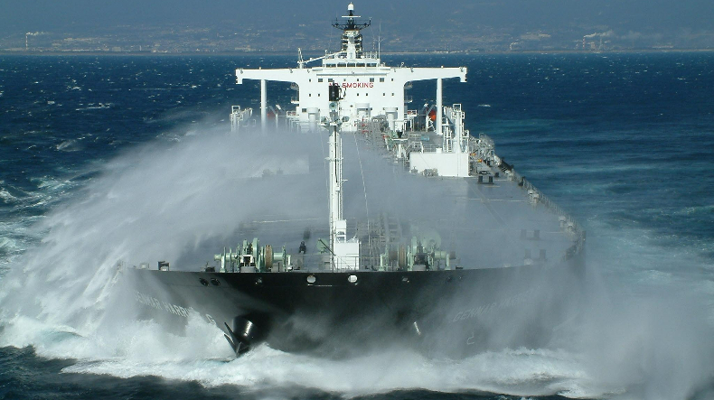 More suezmax tankers take the long way to Europe and the Med :: Lloyd's ...