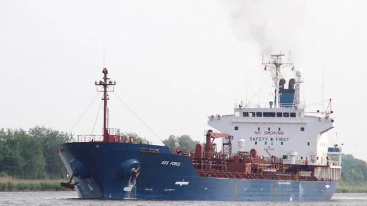 Tanker makes U-turn amid fresh Iran sanctions :: Lloyd's List