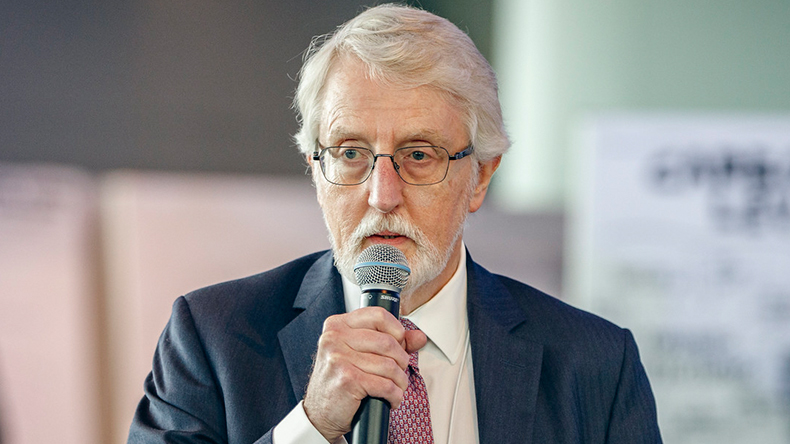 28 Peter Stokes, Global Maritime Forum :: Lloyd's List